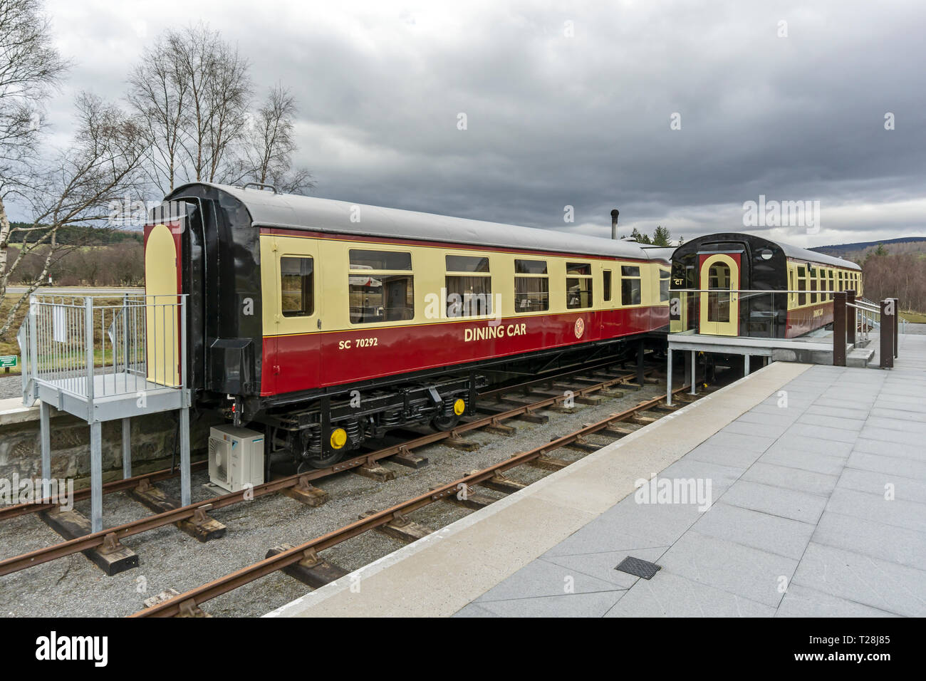 Railway coaches hi-res stock photography and images - Alamy