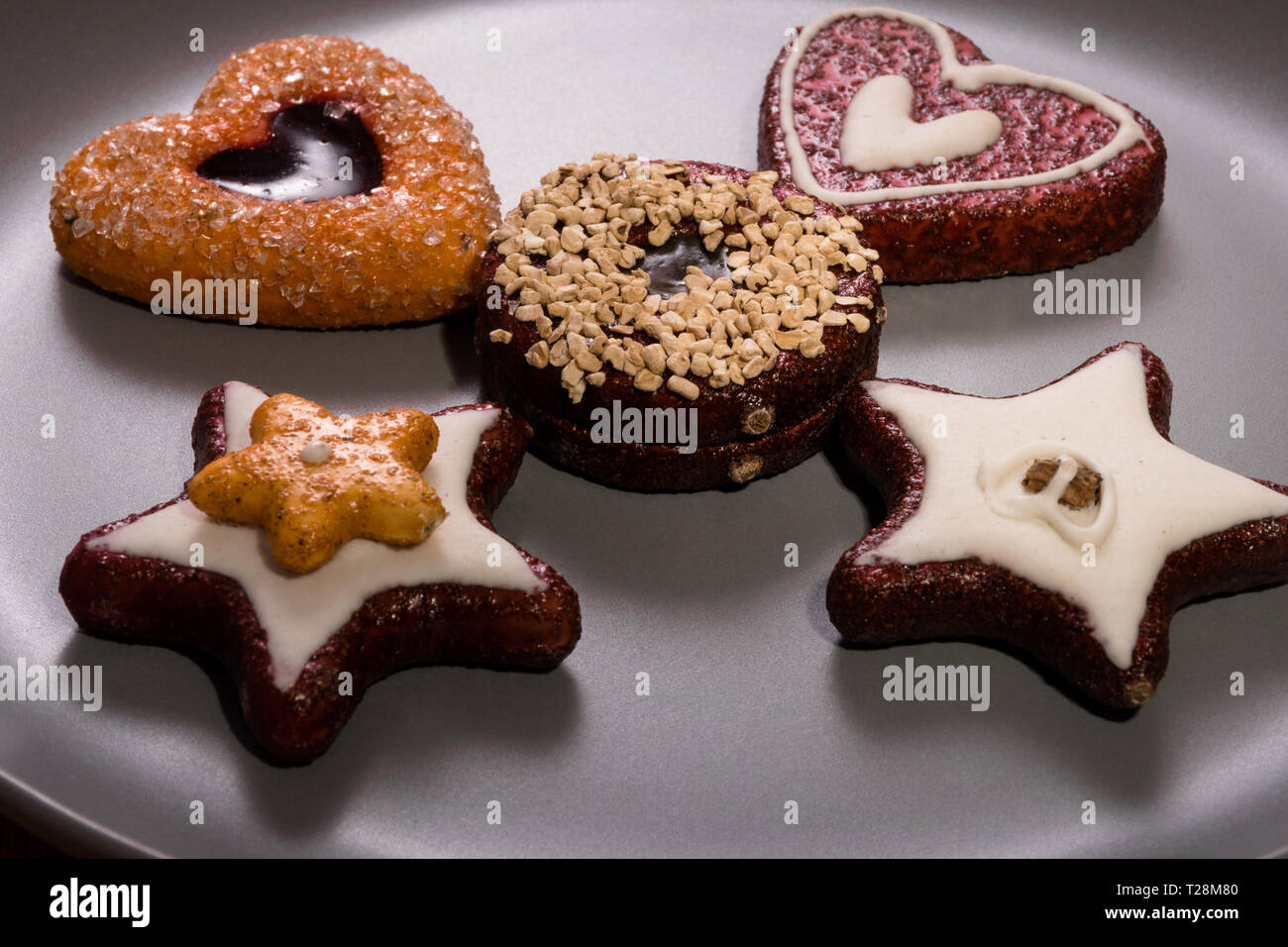 Grapes macaron hi-res stock photography and images - Alamy