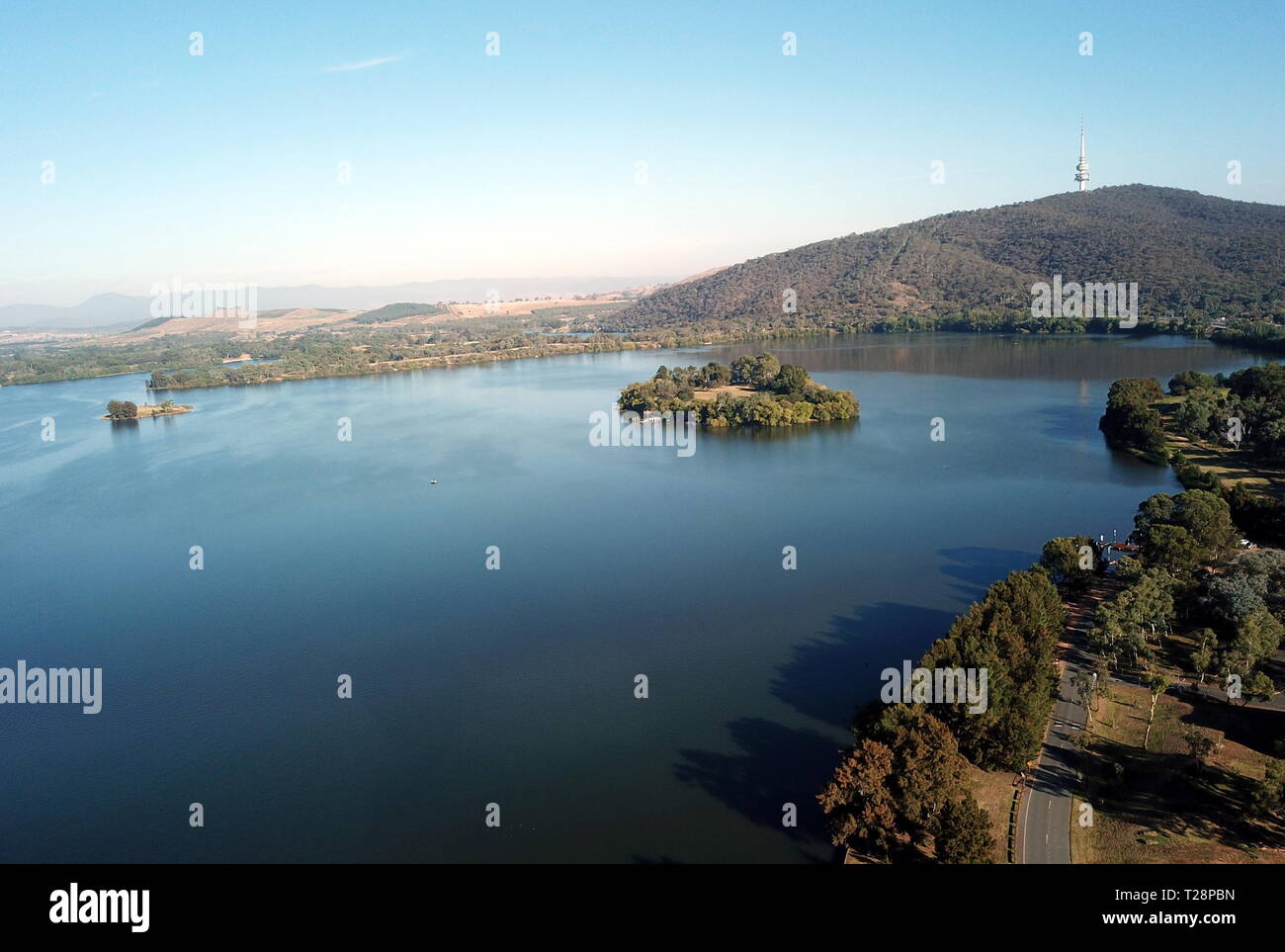 Black mountain tower canberra hi-res stock photography and images - Alamy