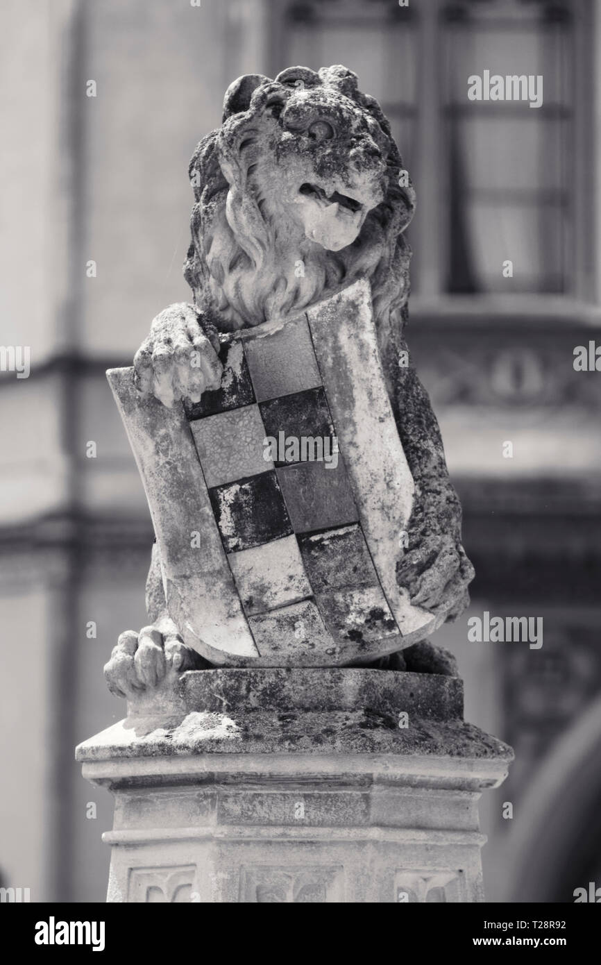 Lion Stone Statue At The Medieval Castle Stock Photo - Alamy