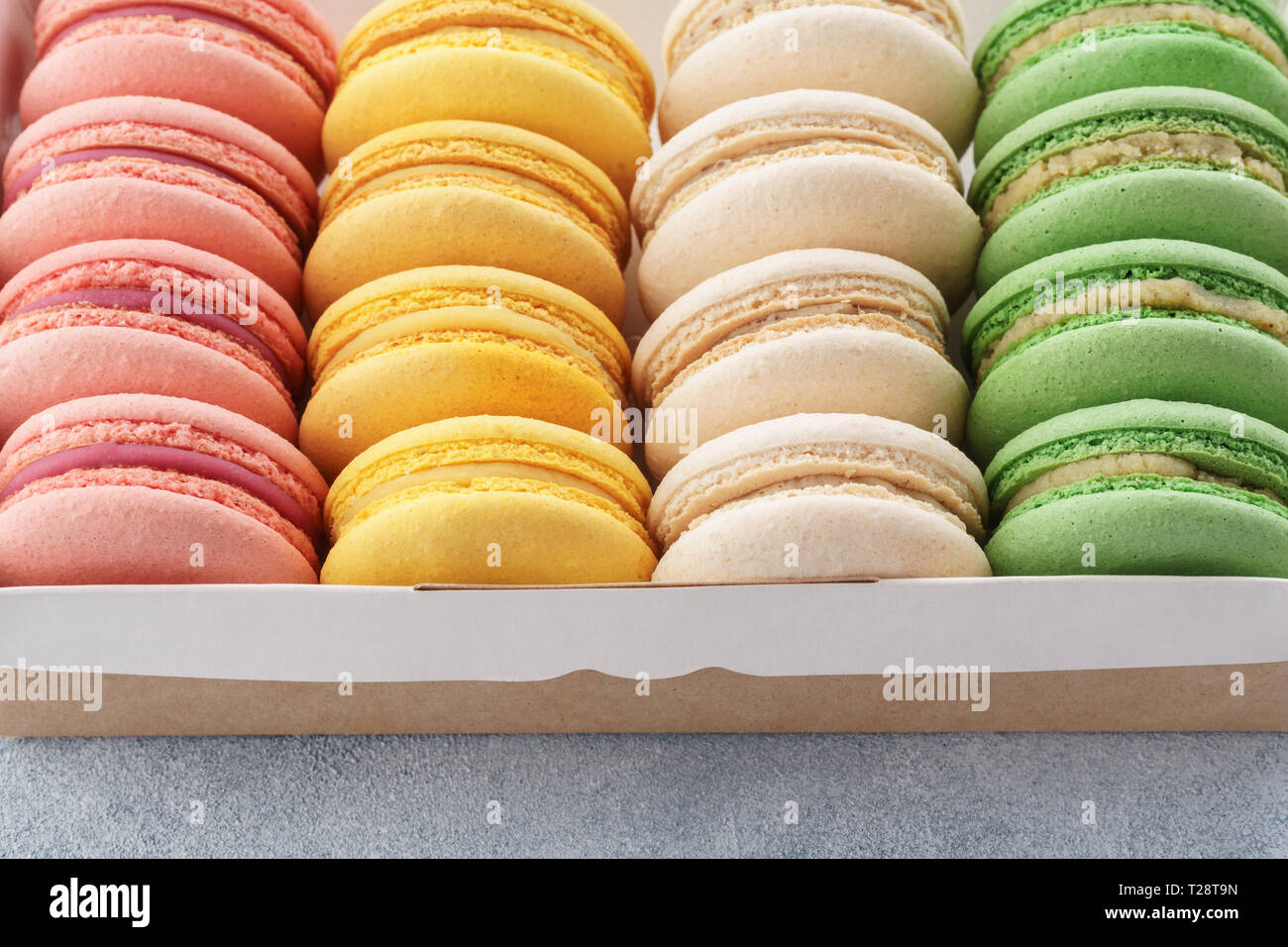 Traditional french macarons hi-res stock photography and images - Alamy