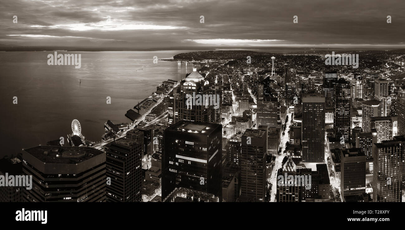 Seattle rooftop panorama view with urban architecture at night Stock ...