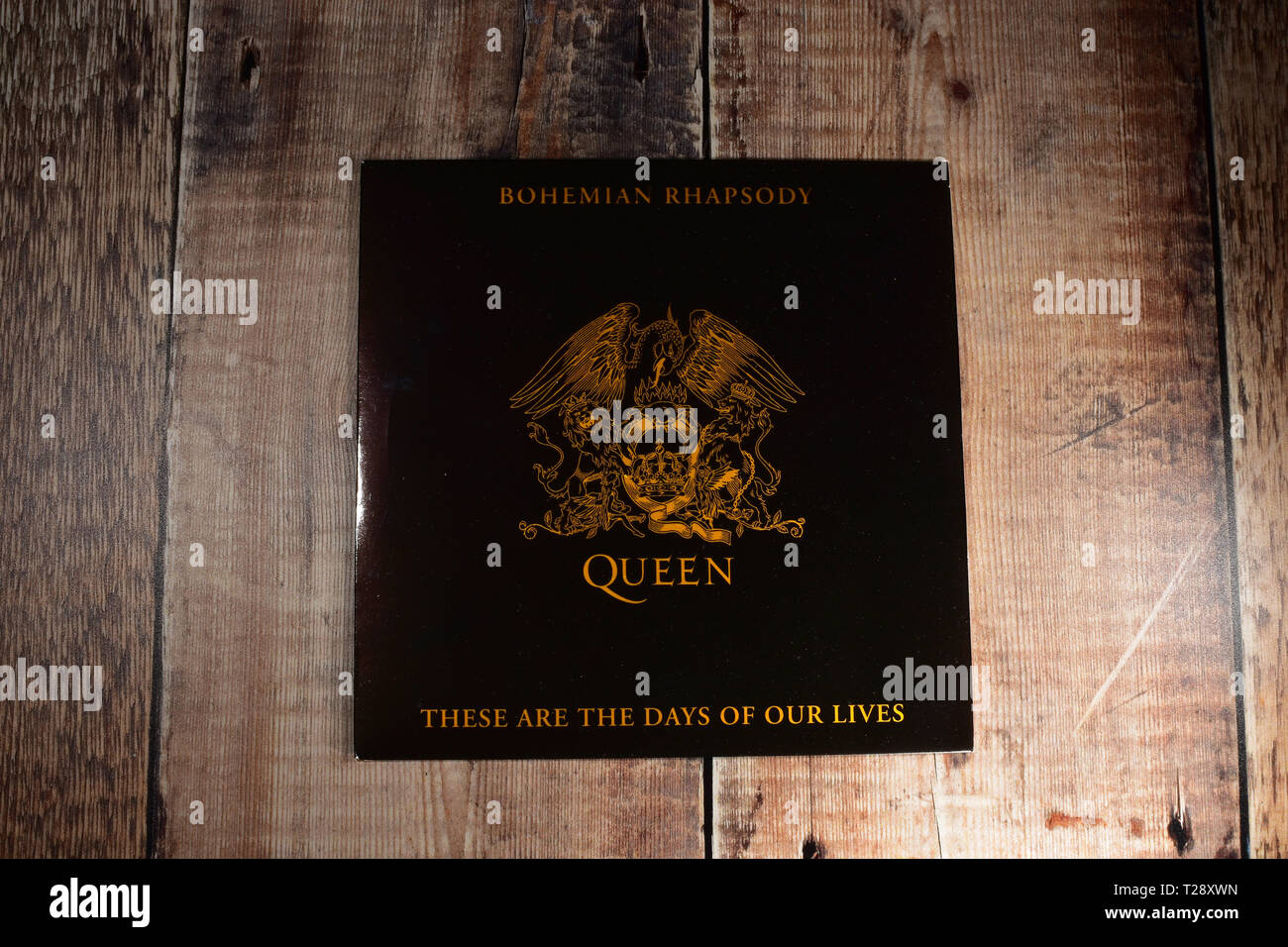Queen bohemian rhapsody vinyl hi-res stock photography and images - Alamy