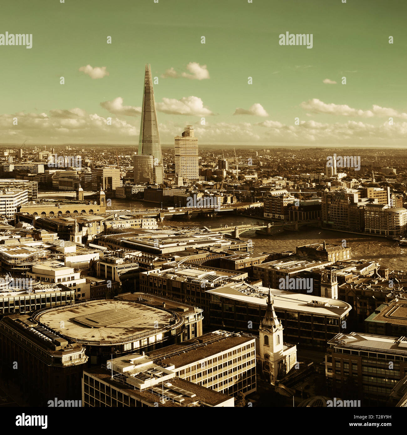 London city rooftop view with urban architectures Stock Photo - Alamy