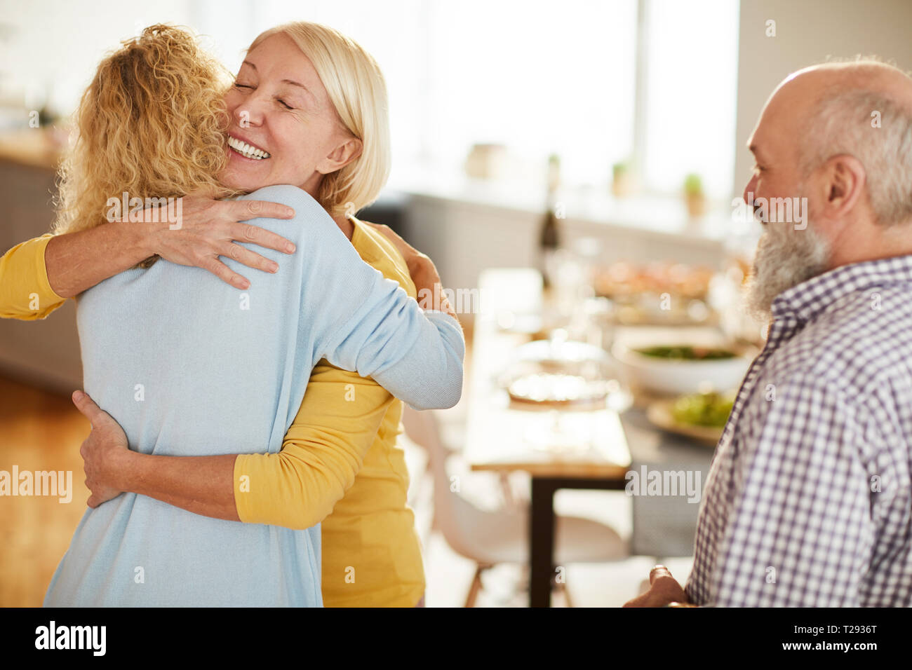 Lady with her friends hi-res stock photography and images - Alamy