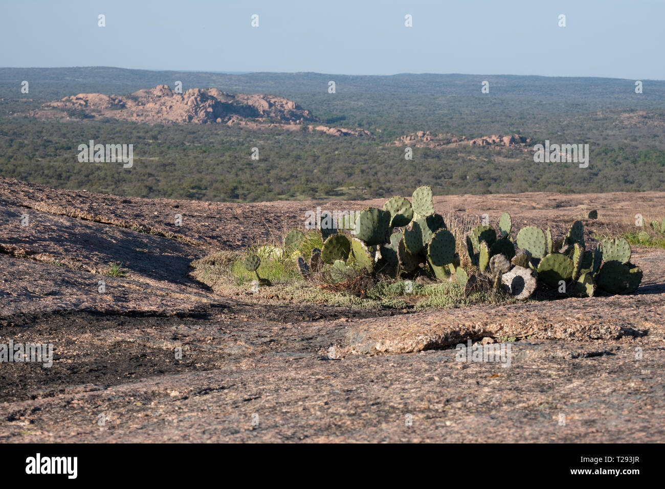 Rock cluster hi-res stock photography and images - Alamy
