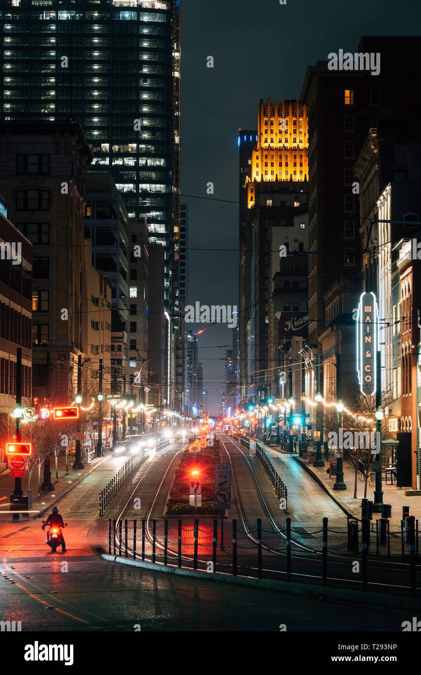 Houston and night and street hi-res stock photography and images - Alamy