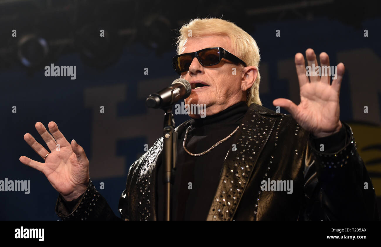 Cologne, Germany. 30th March 2019. The singer Heino is on his farewell ...