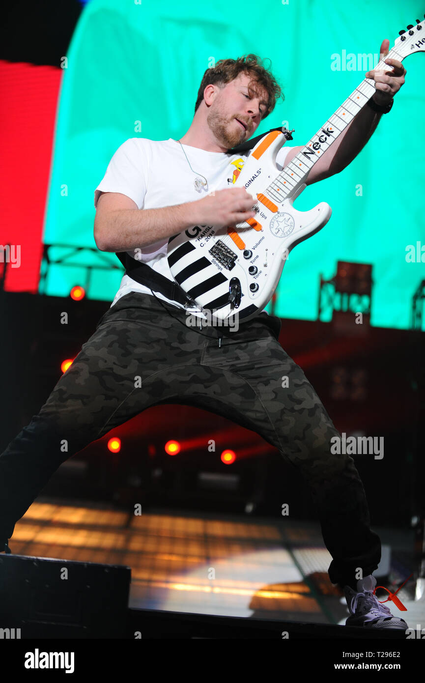 James bourne busted during hi-res stock photography and images - Alamy