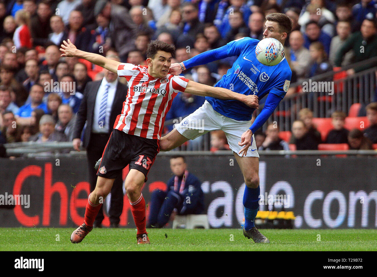 Luke hawkins hi-res stock photography and images - Alamy