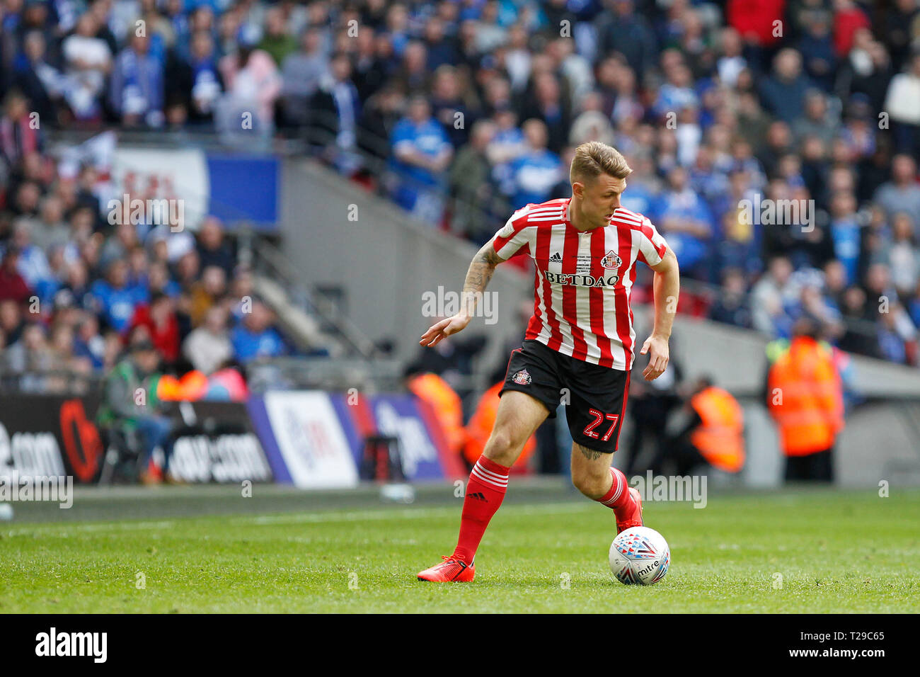 Max Power of Sunderland during the Checkatrade Trophy Final match ...