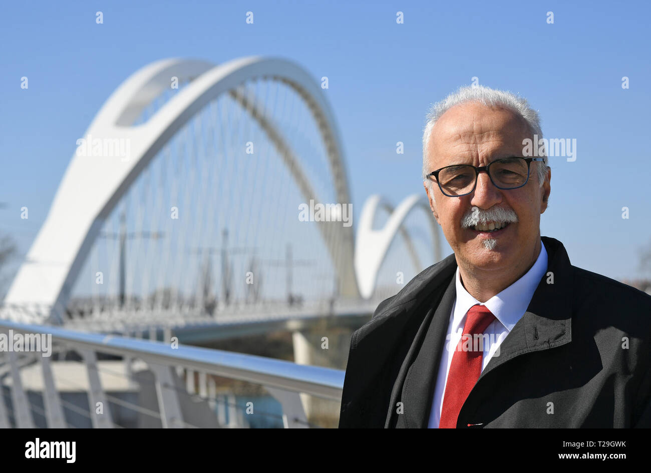 Kehl, Germany. 28th Mar, 2019. Toni Vetrano (CDU), Lord Mayor of Kehl ...