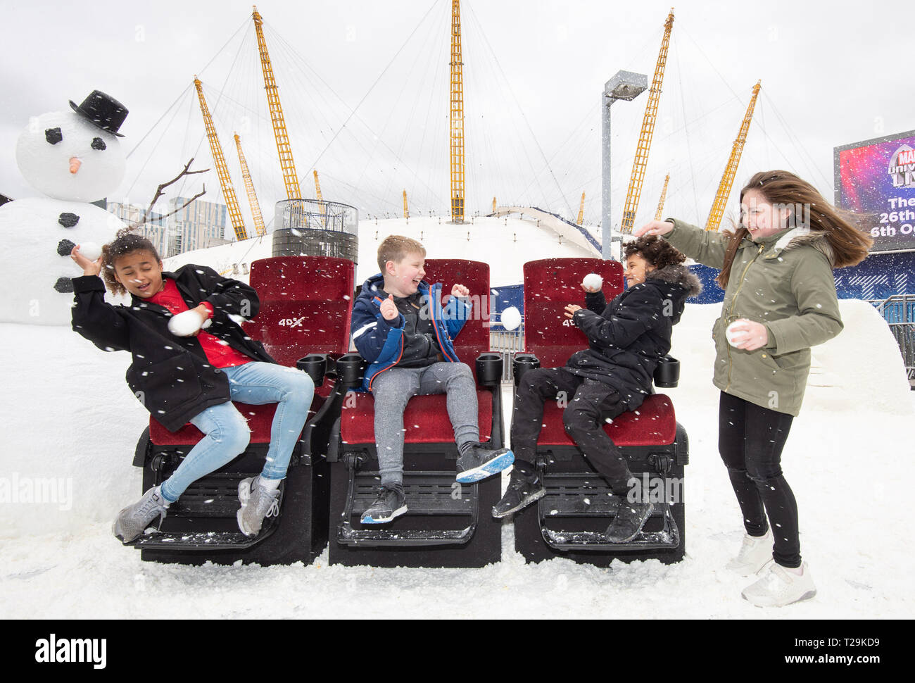 Cineworld o2 4dx launch hi-res stock photography and images - Alamy