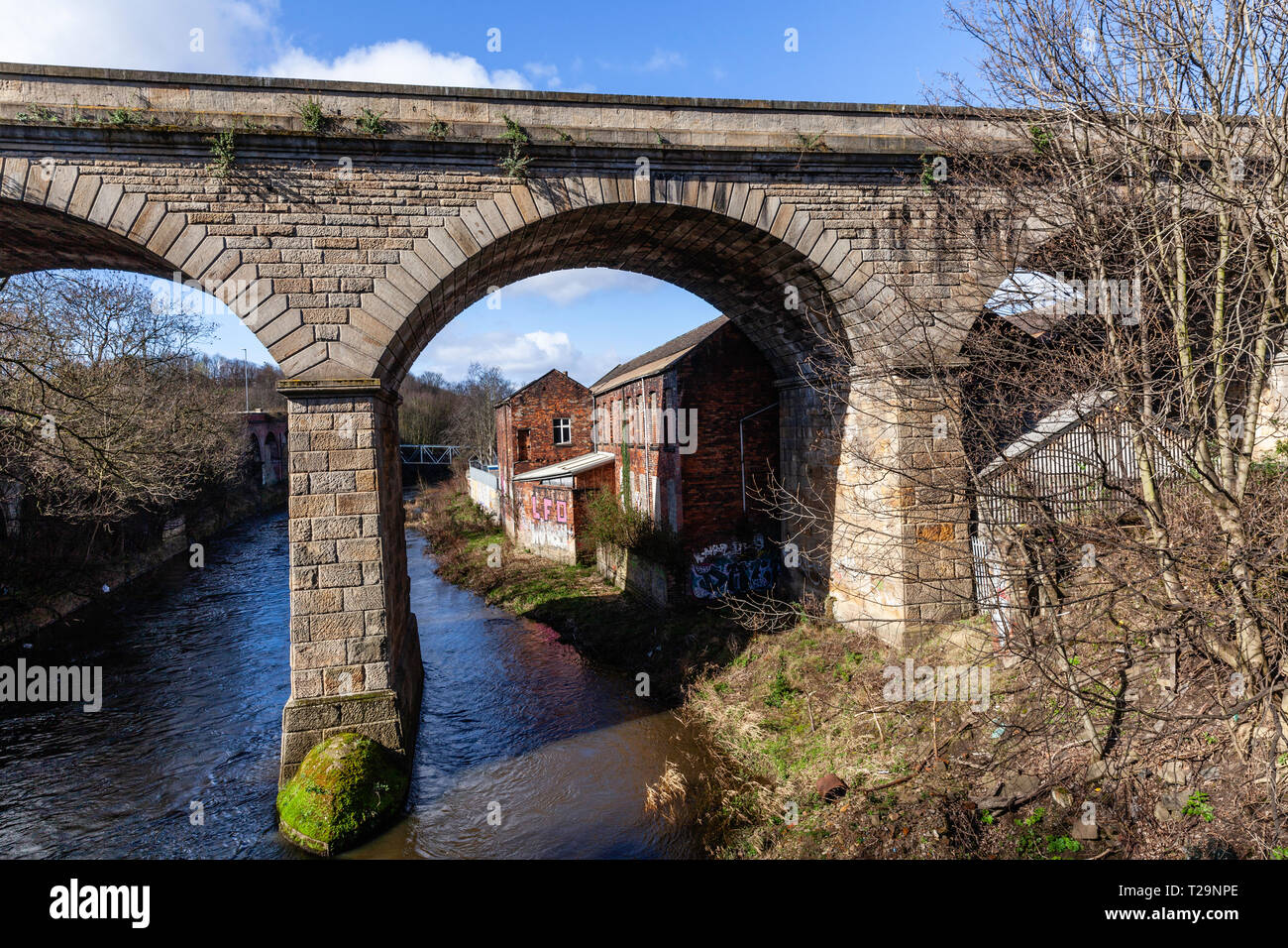 Kirkstall Viaduct, Leeds, Yorkshire Stock Photo - Alamy