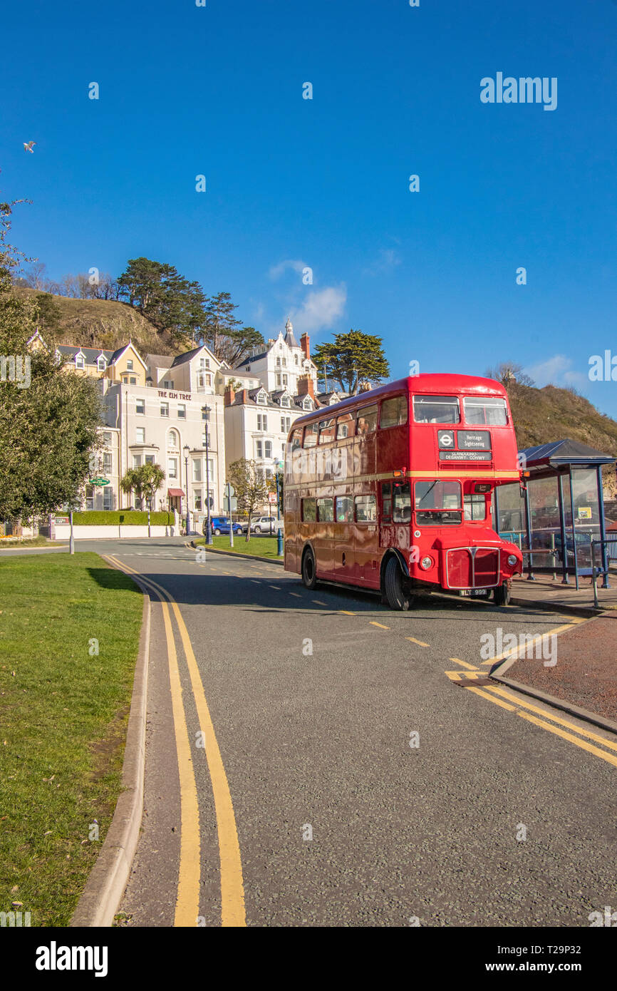 Vintage Routemaster double decker bus on the seafront in Llandudno ...