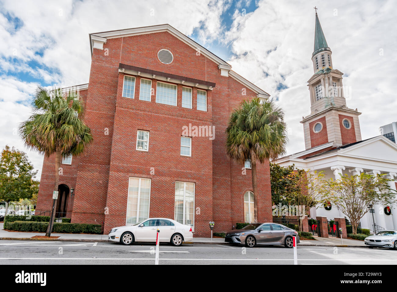 First presbyterian church in downtown hi-res stock photography and ...