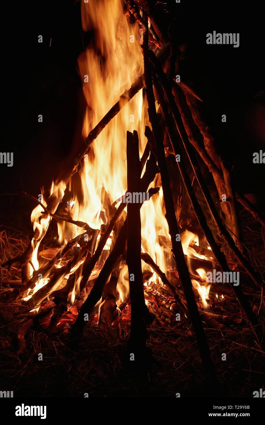Camp Fire Flames Stock Photo - Alamy