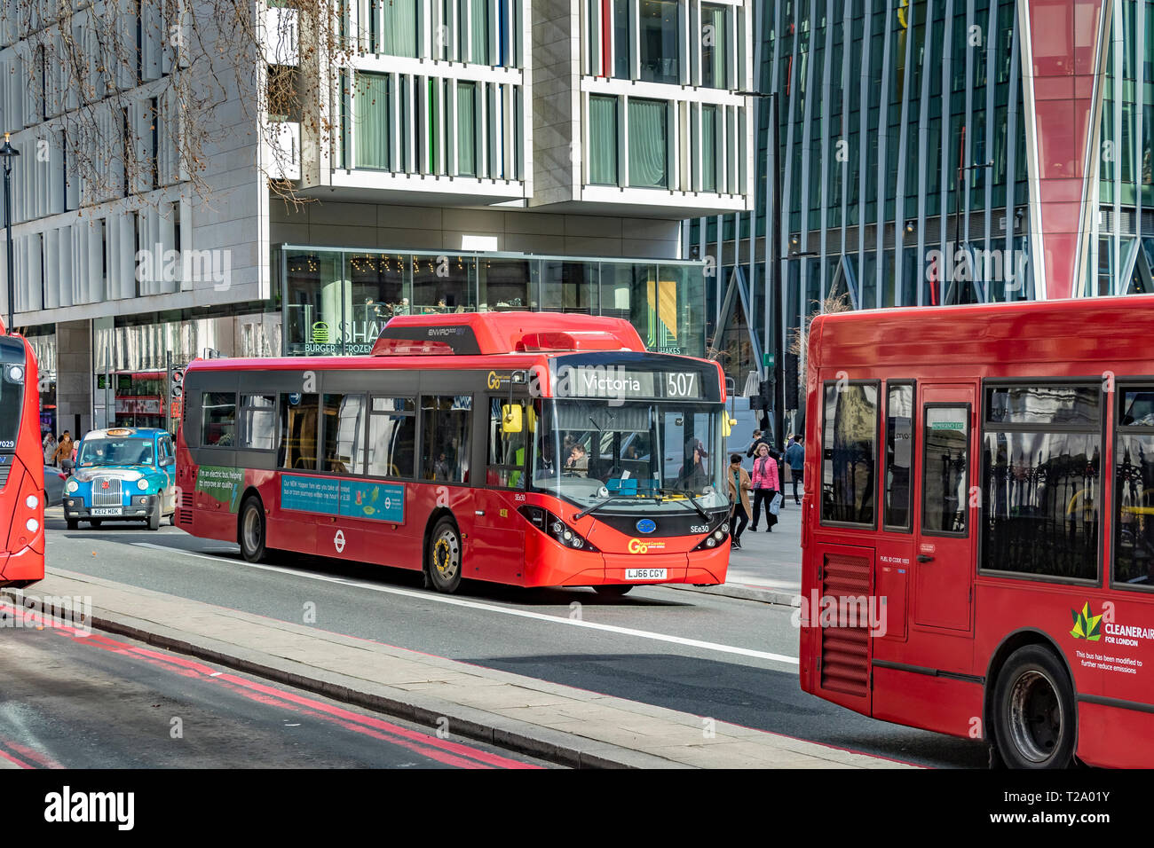 Single deck London Bus 507 At Victoria Street ,Victoria,London SW1 ...