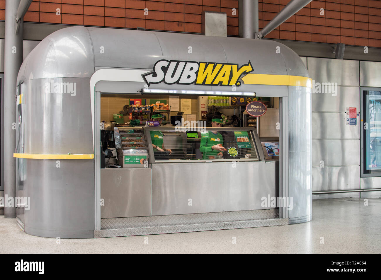 North greenwich underground hi-res stock photography and images - Alamy