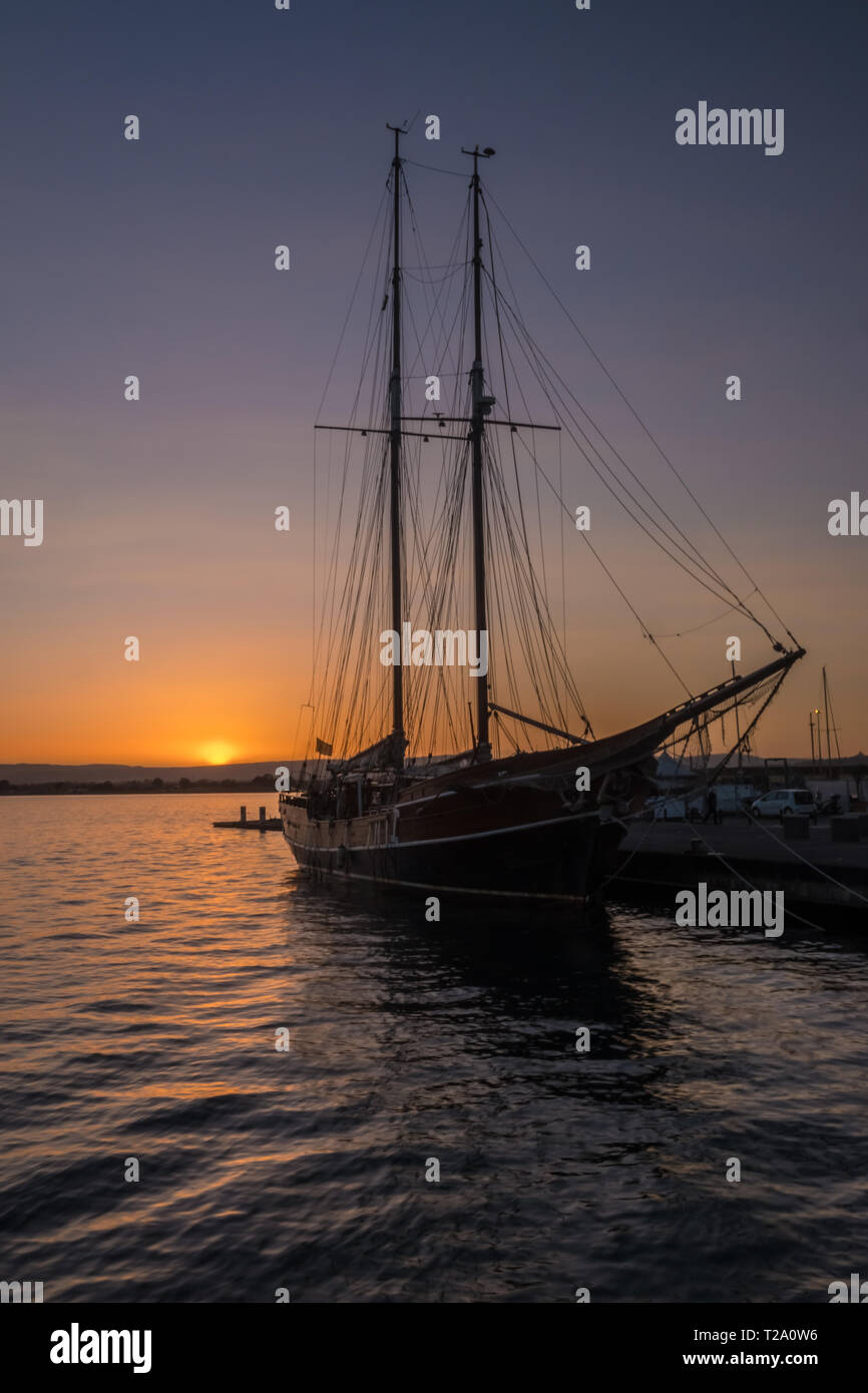 Sicily syracuse city of sport hi-res stock photography and images - Alamy