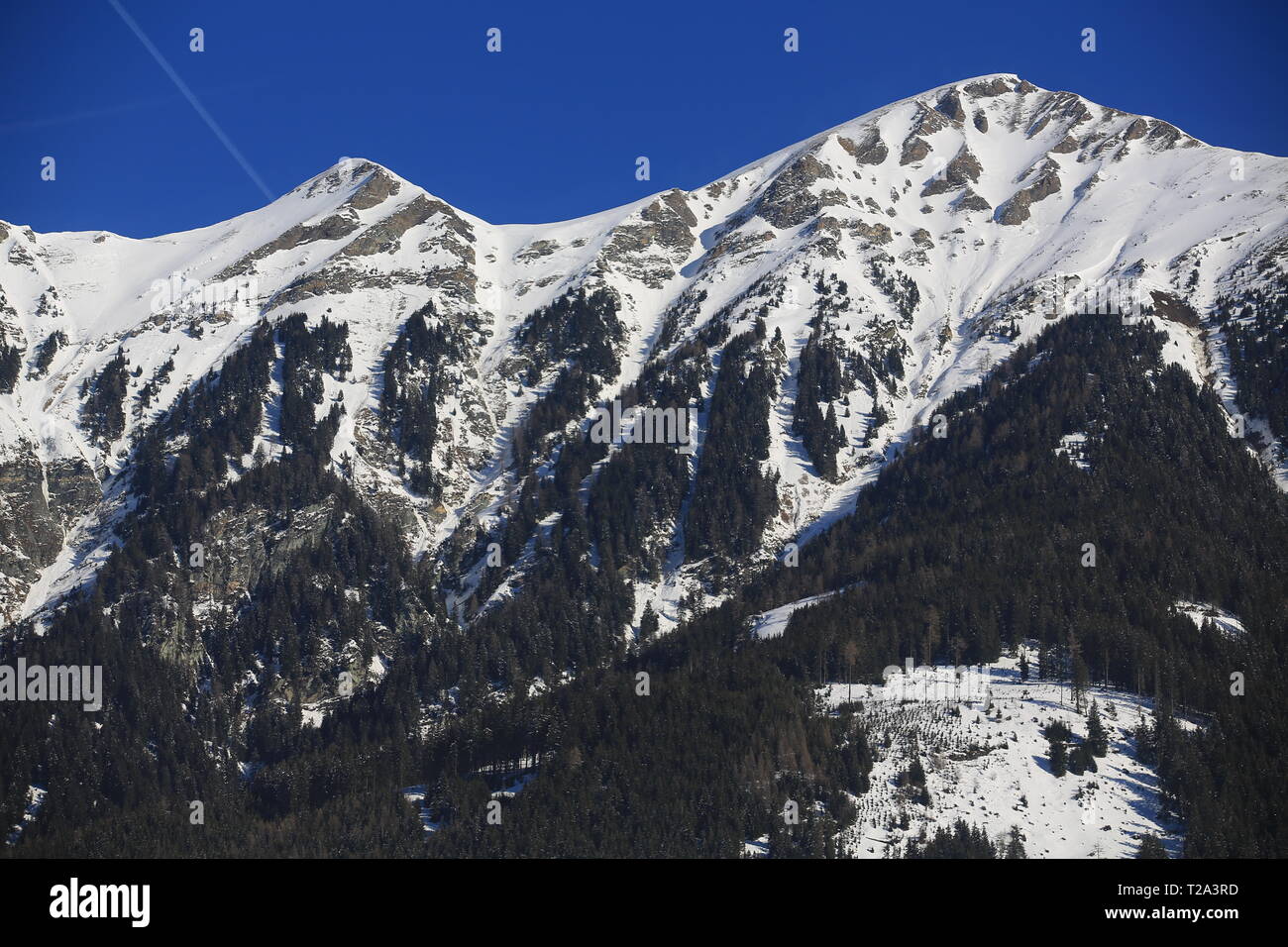 valley of austria alps Stock Photo - Alamy