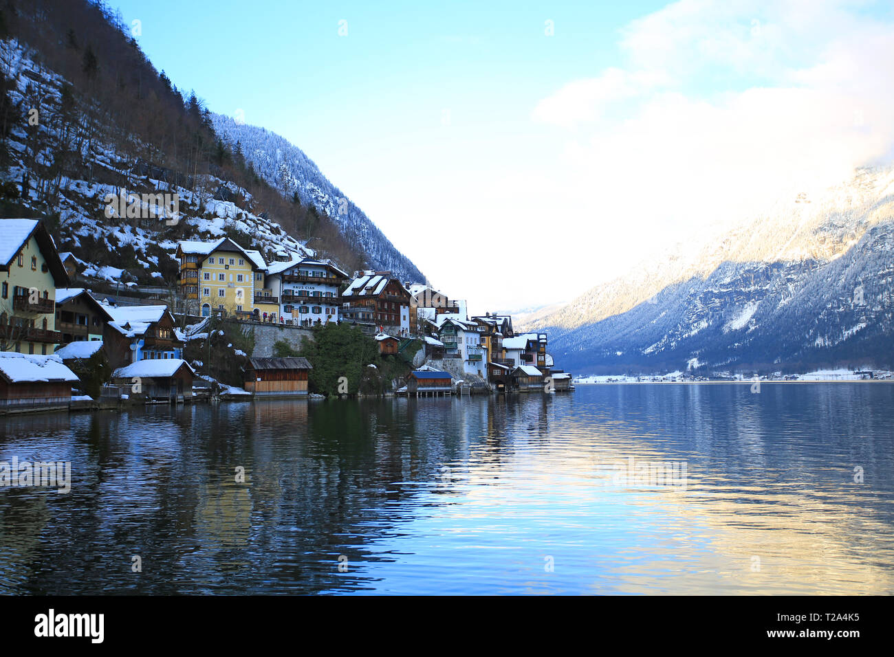 hallstatt town view Stock Photo - Alamy