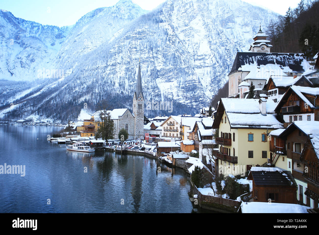 hallstatt town view Stock Photo - Alamy