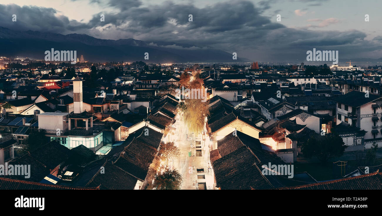 Dali old town rooftop hi-res stock photography and images - Alamy