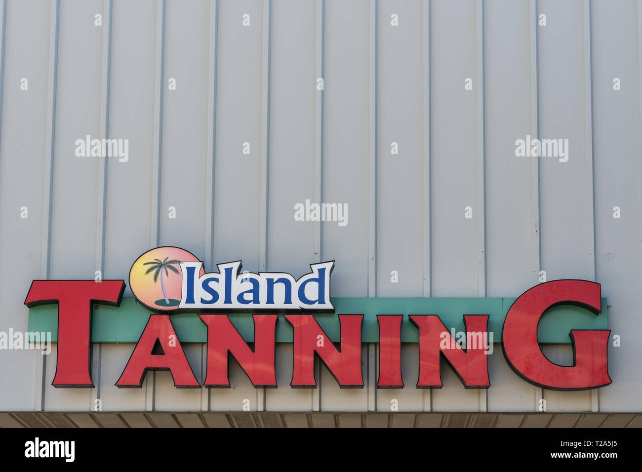Lansdale, PA - March 19, 2019: Island Tanning is a local company and ...