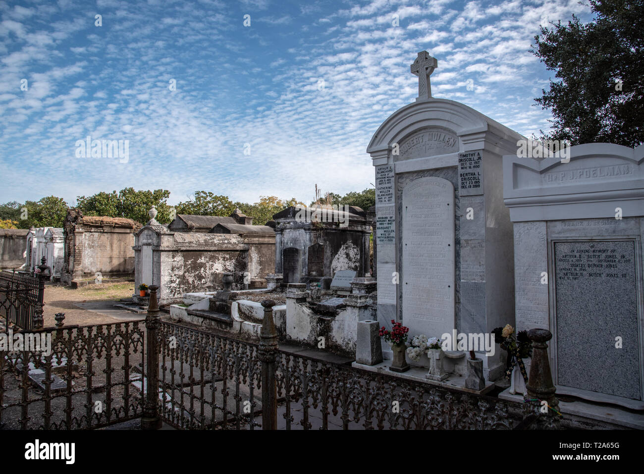 Lafayette no 1 cemetery hi-res stock photography and images - Alamy