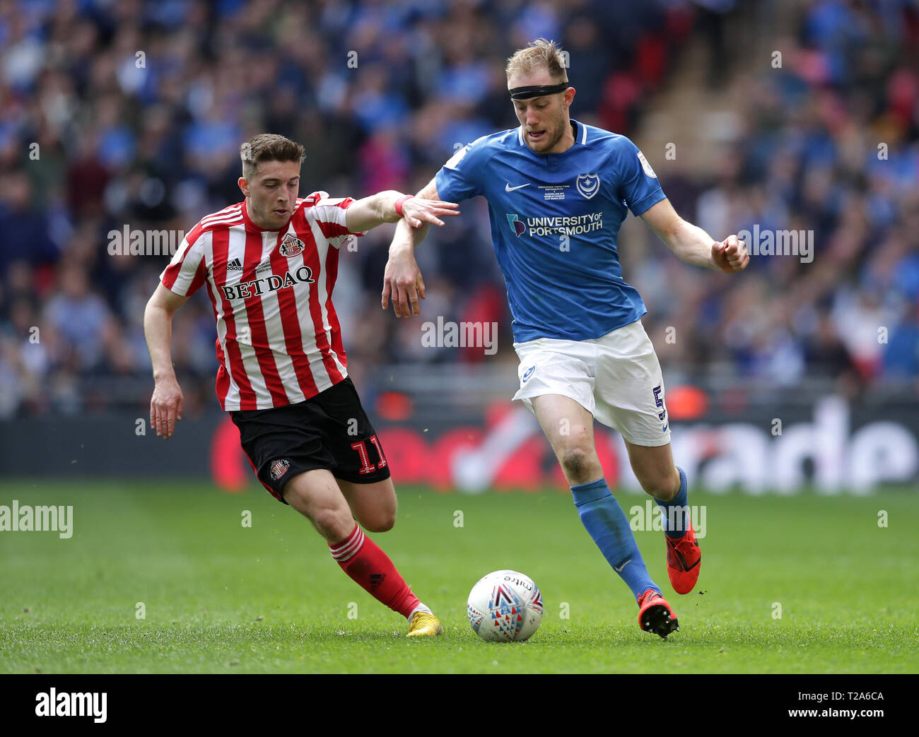 Lynden gooch wembley hi-res stock photography and images - Alamy