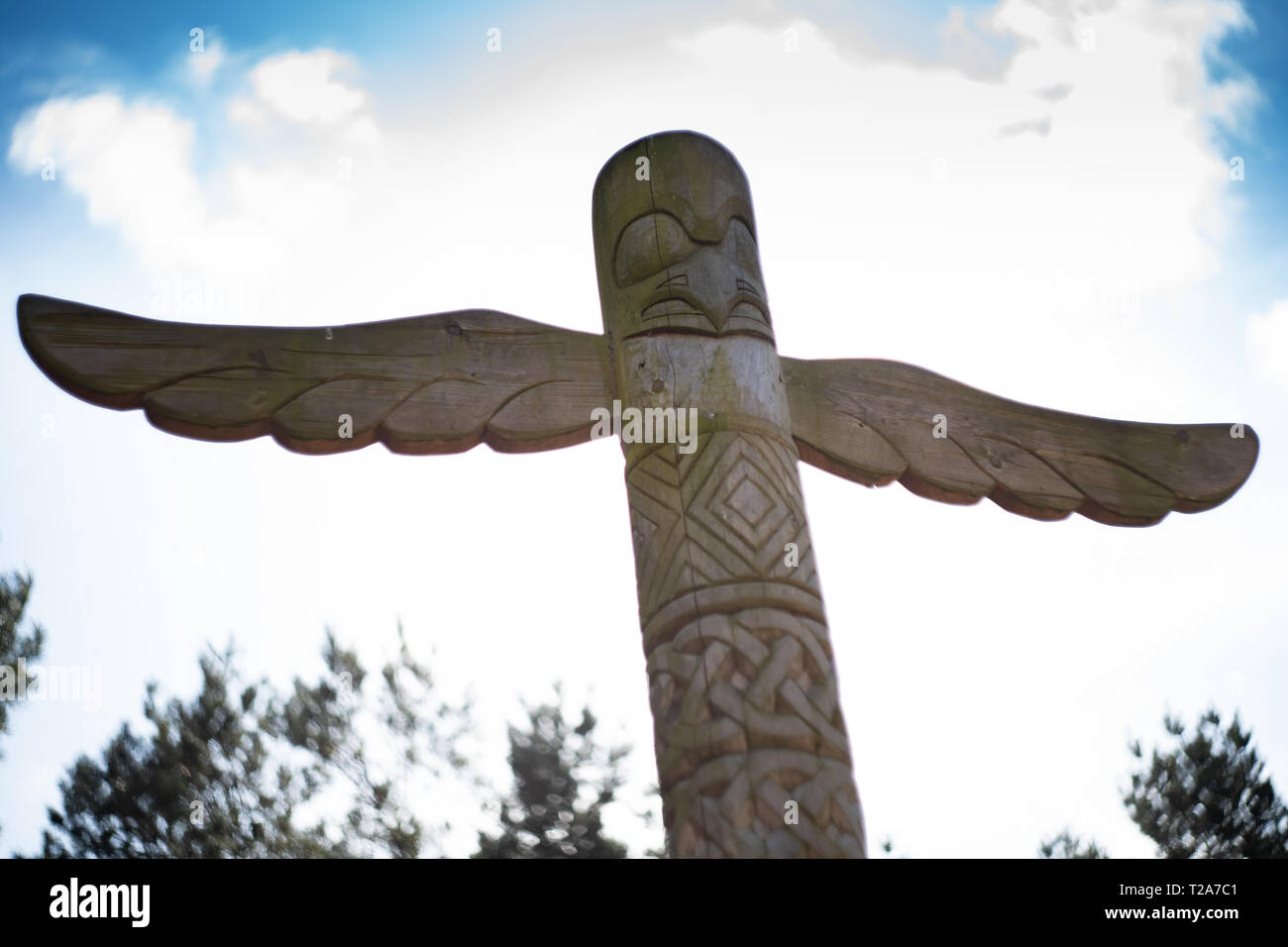 Native American Indian carved totem pole (replica Stock Photo - Alamy