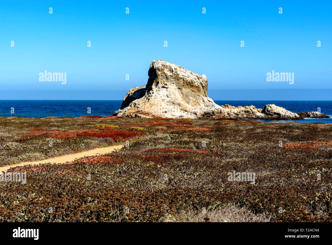 Hiking path rock formations hi-res stock photography and images - Alamy