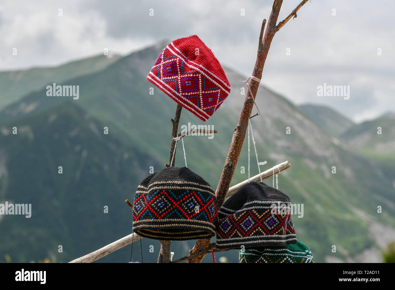 Georgian hats hi-res stock photography and images - Alamy