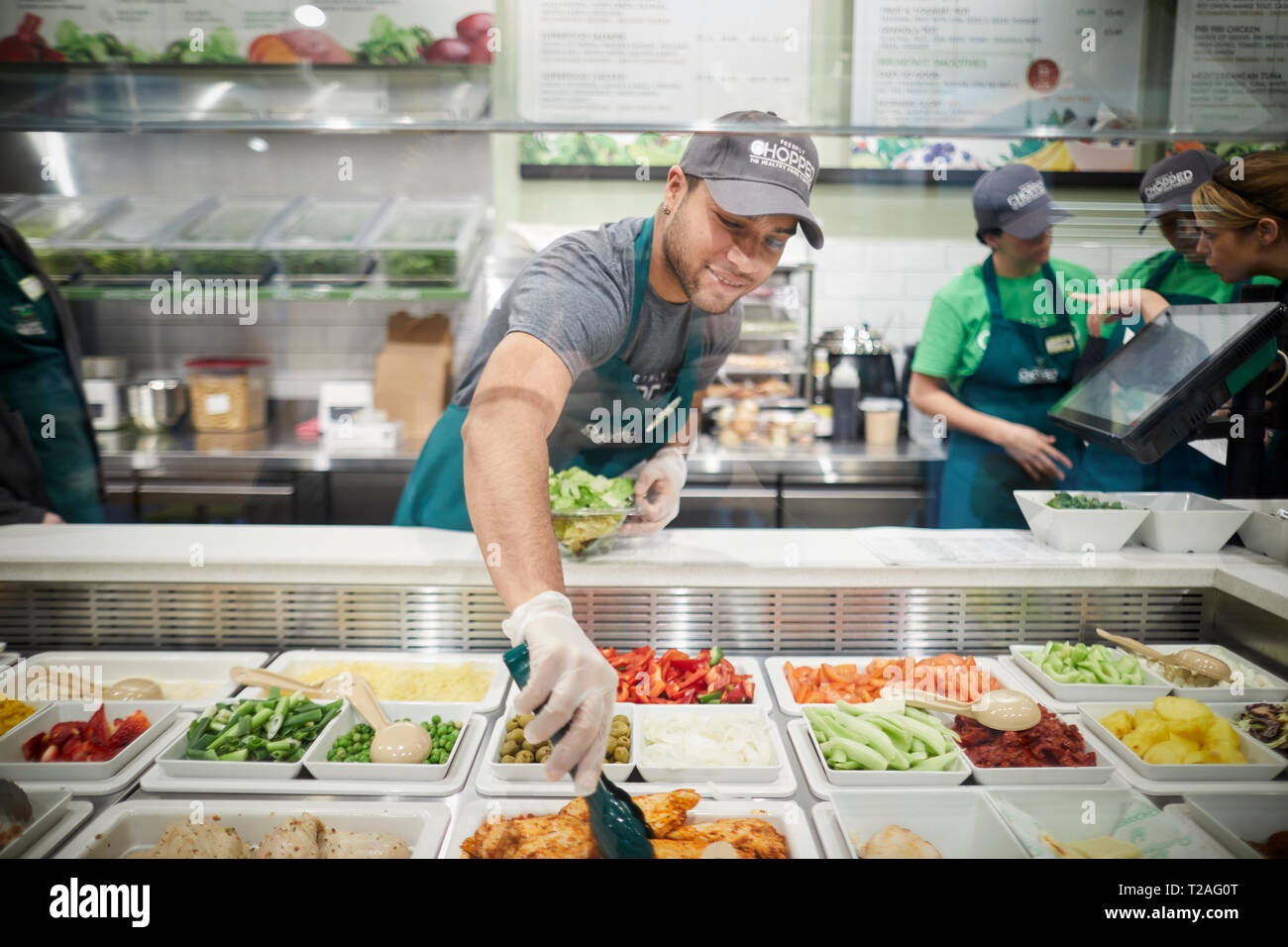 Restaurant employees uniform hi-res stock photography and images - Alamy