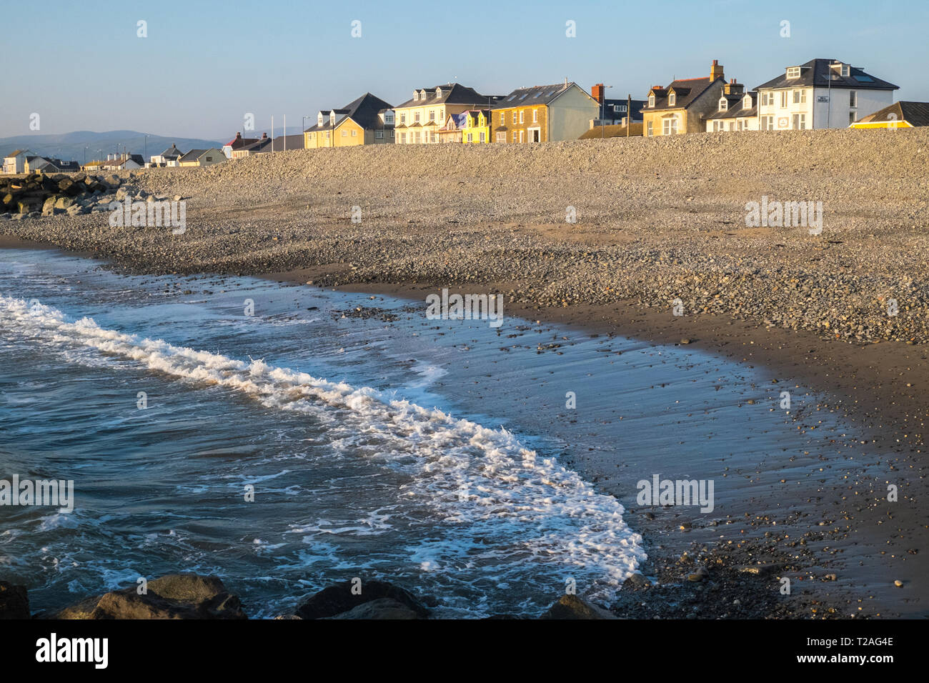 Borth flood defences hi-res stock photography and images - Alamy