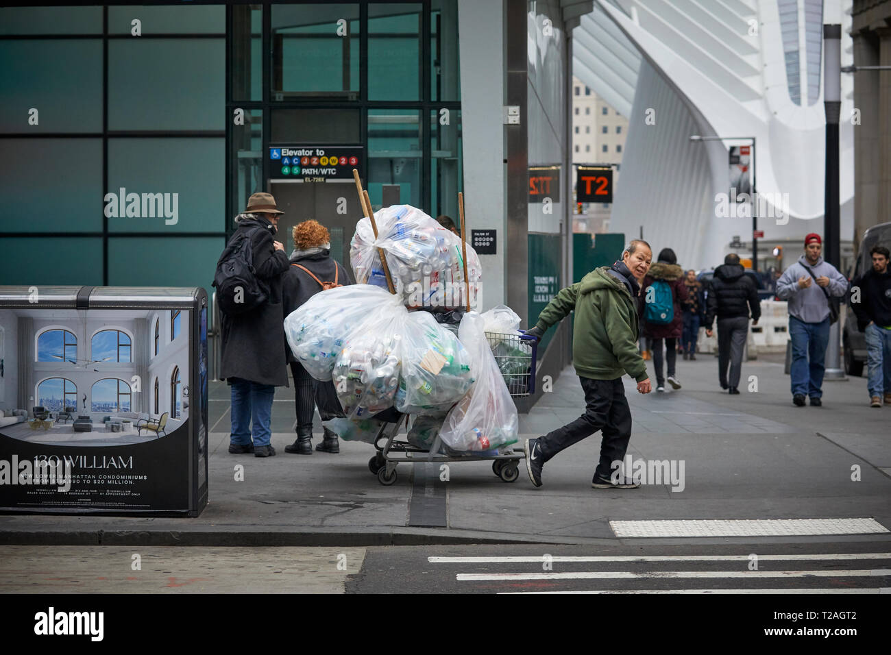 Asian trash hi-res stock photography and images - Alamy