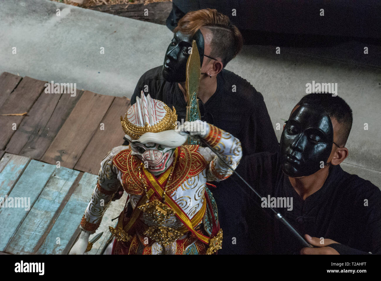 Puppeteer thai hi-res stock photography and images - Alamy