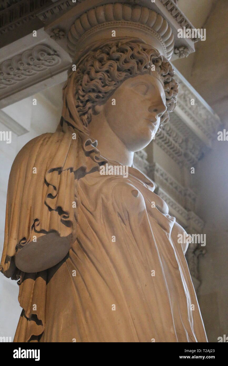 Statue at museum Stock Photo - Alamy