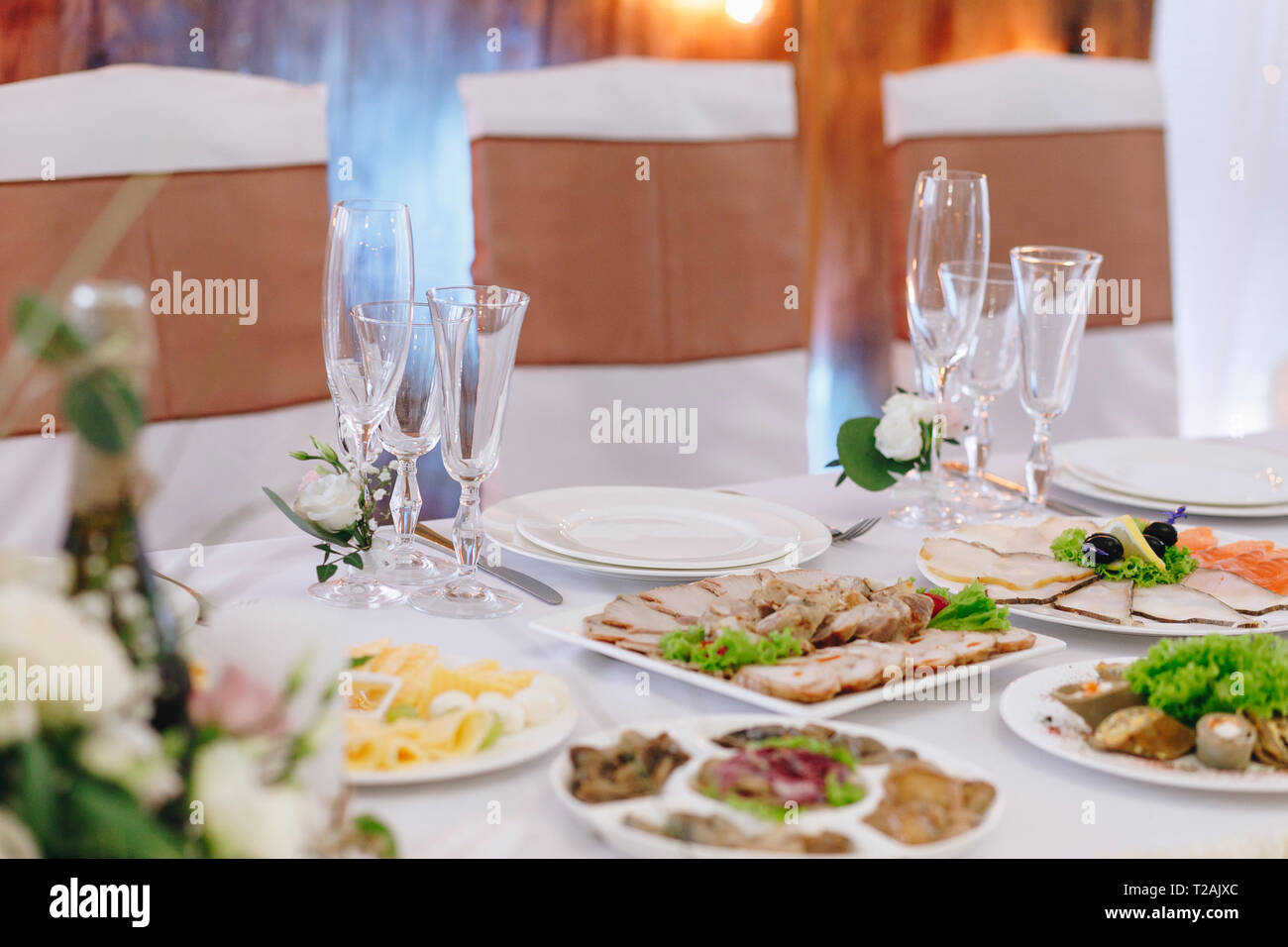 Dining chair hi-res stock photography and images - Alamy