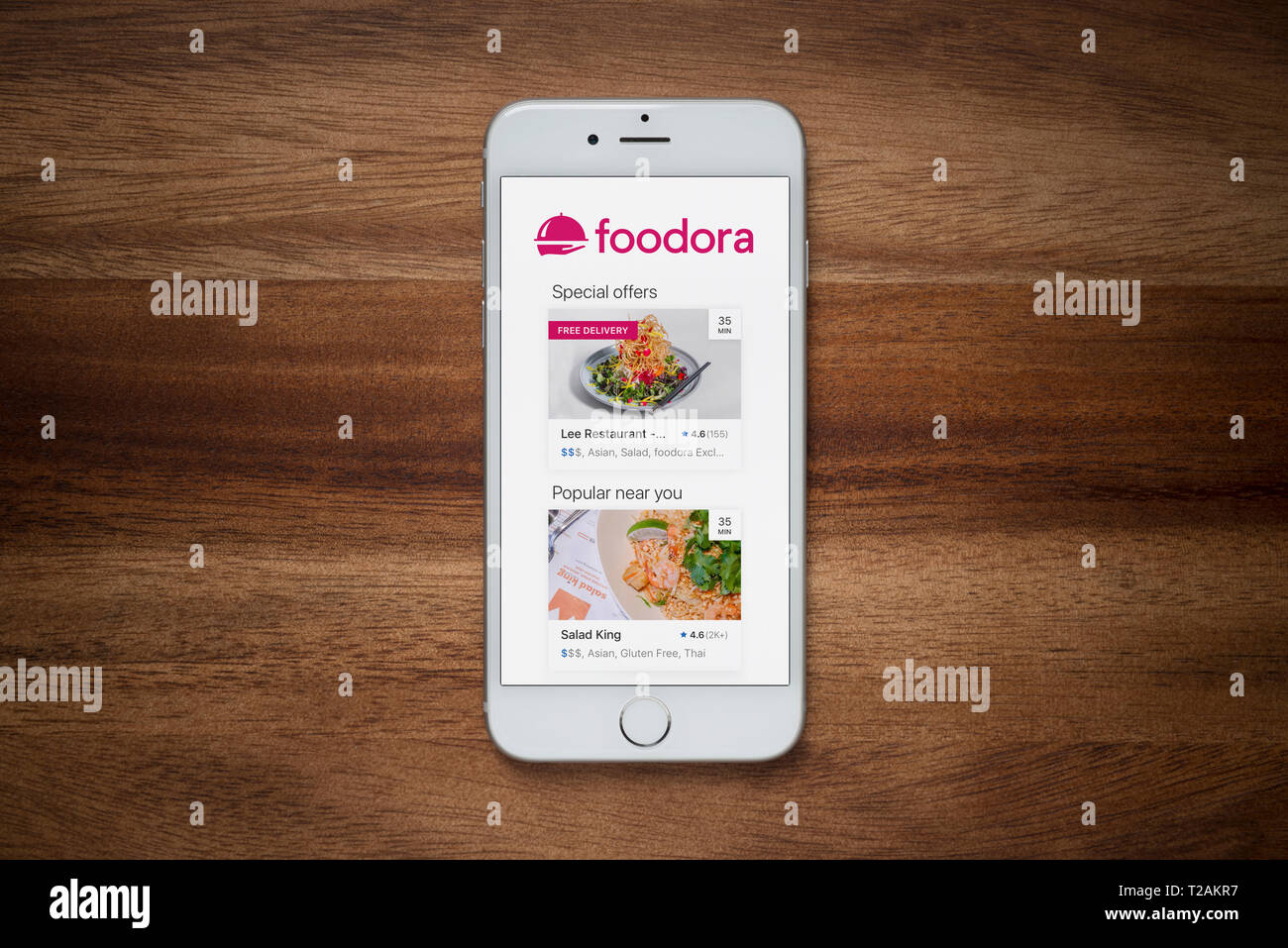 Foodora logo hi-res stock photography and images - Alamy