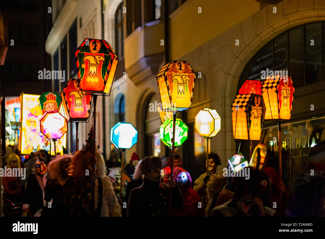 Carrying Lantern Stock Photos & Carrying Lantern Stock Images - Alamy