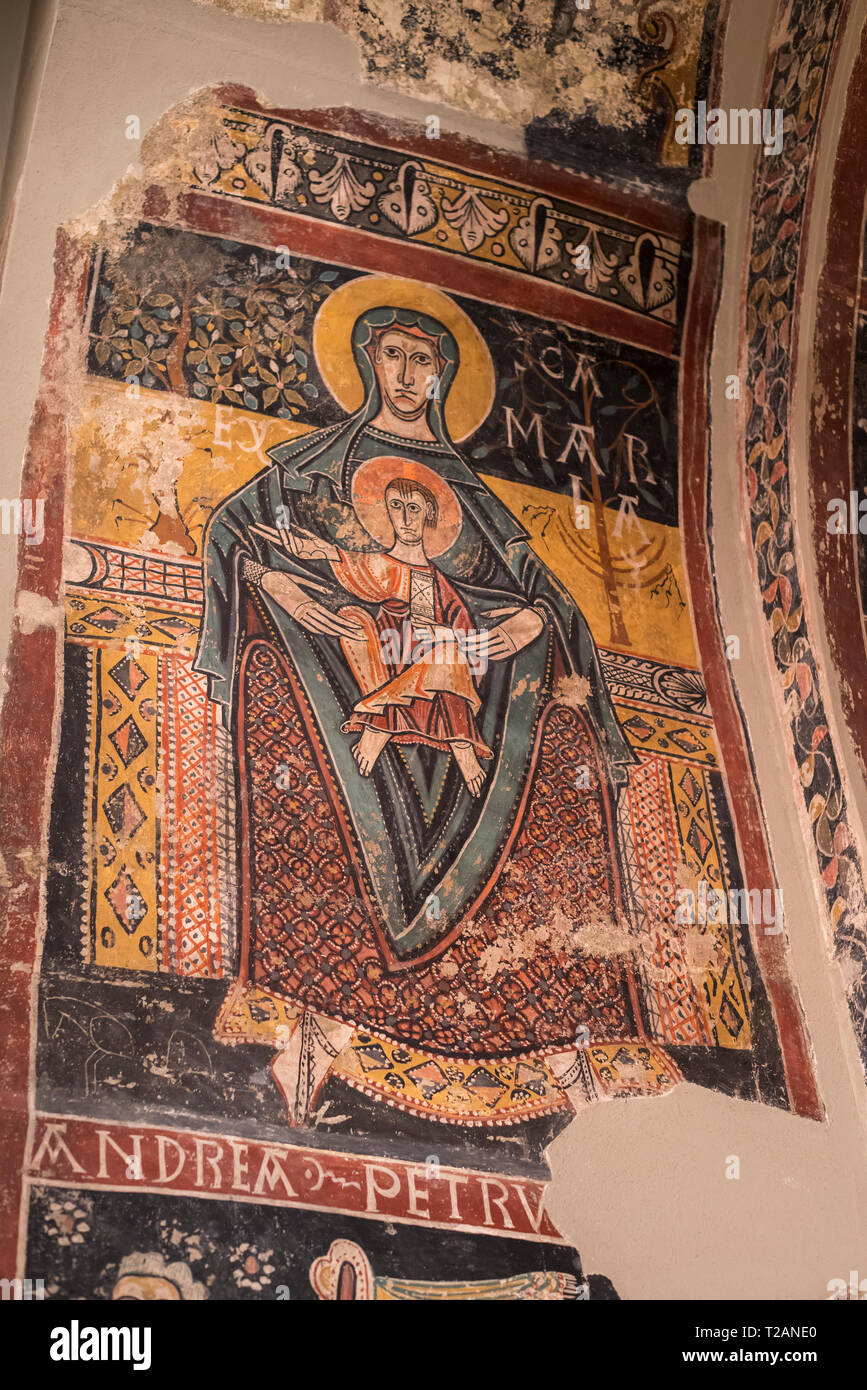 Romanesque art in the National Art Museum of Catalonia,Barcrelona,Apse ...