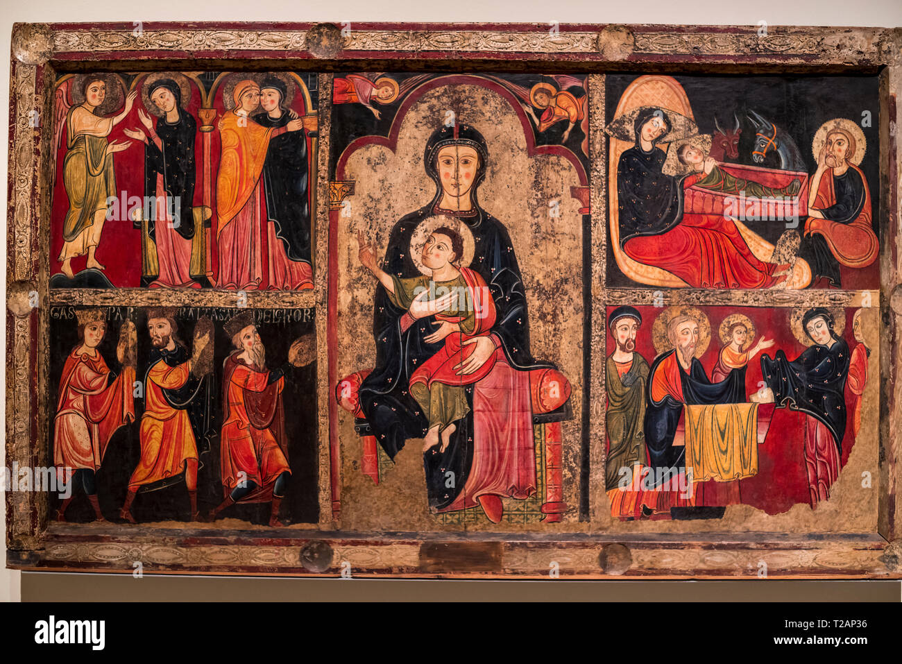 Romanesque art in the National Art Museum of Catalonia,Barcrelona,Avià ...