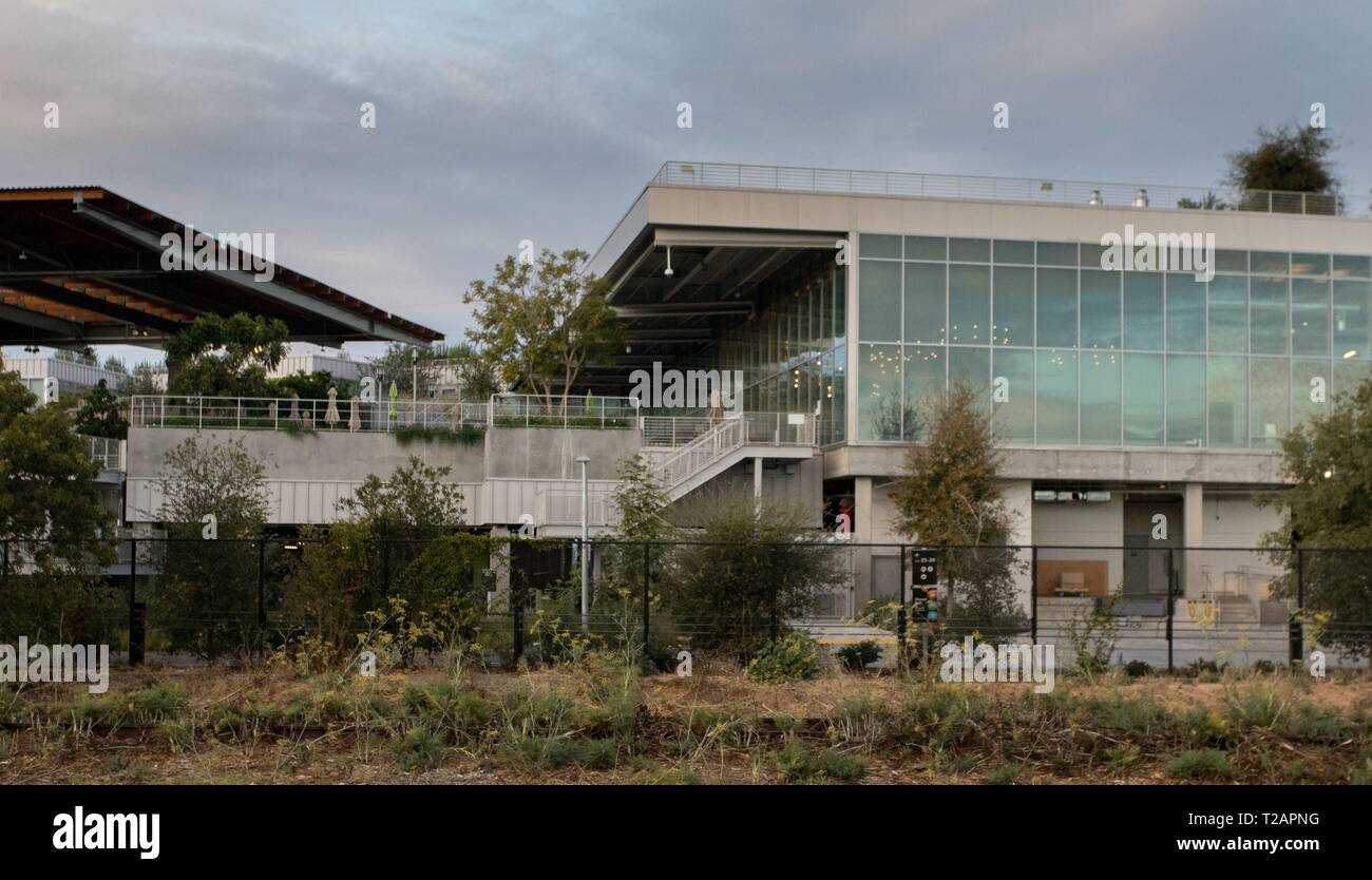 Facebook headquarters in Menlo Park, in the San Francisco Bay Area, in ...