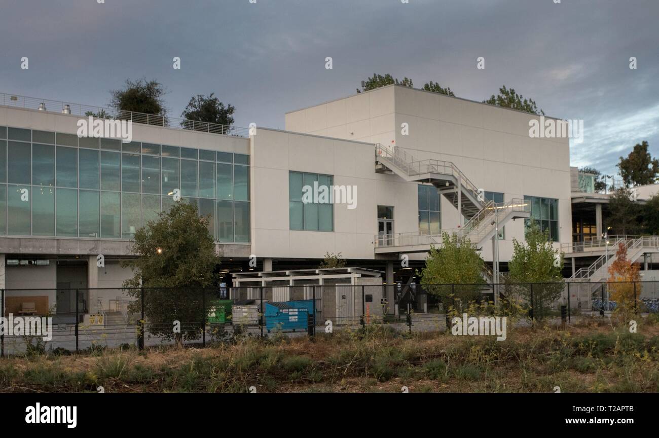 Facebook headquarters in Menlo Park, in the San Francisco Bay Area, in ...
