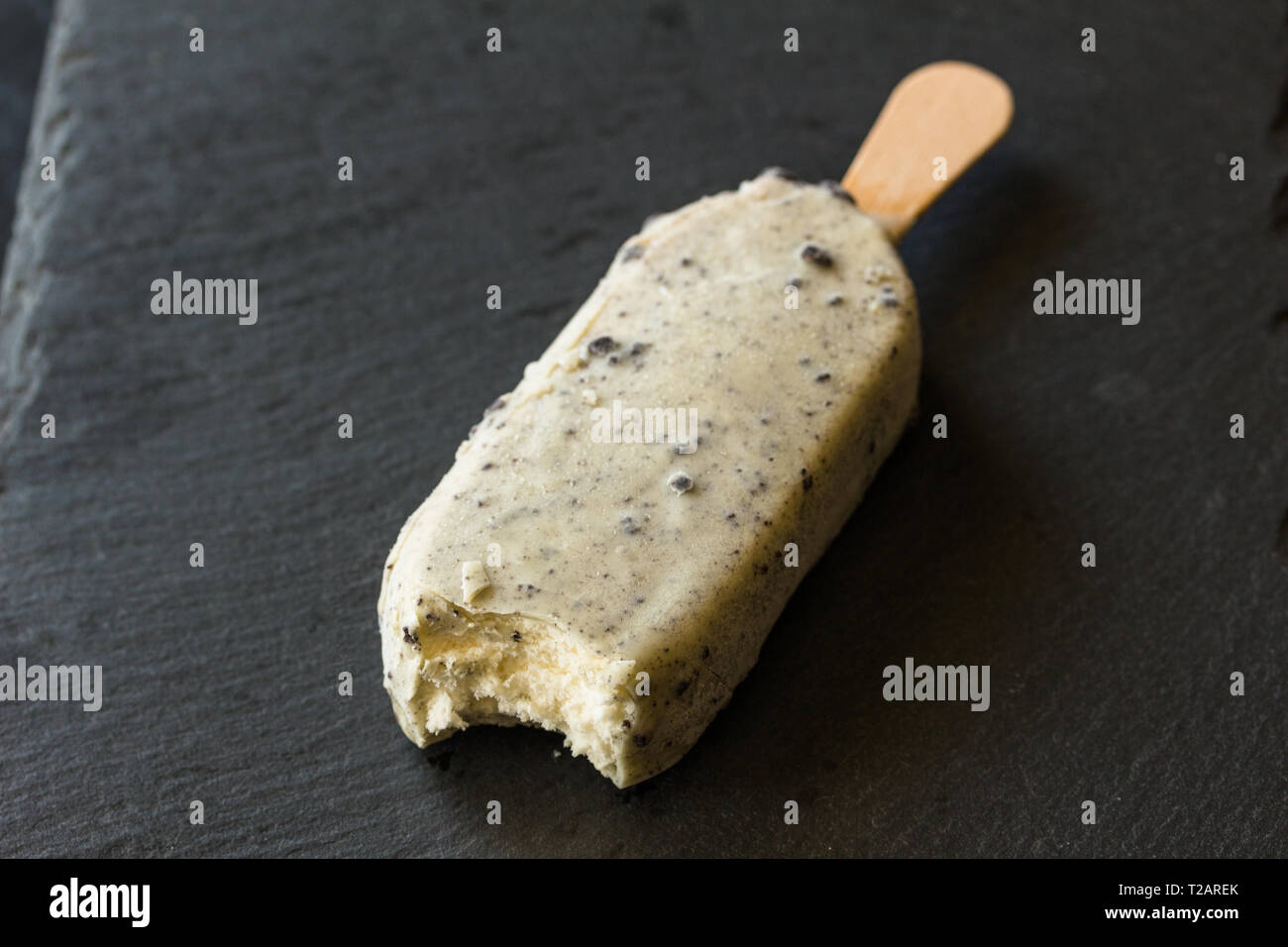 Magnum ice lolly hi-res stock photography and images - Alamy