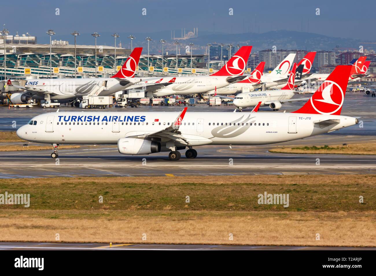 Istanbul, Turkey – February 15, 2019: Turkish Airlines Airbus A321 ...