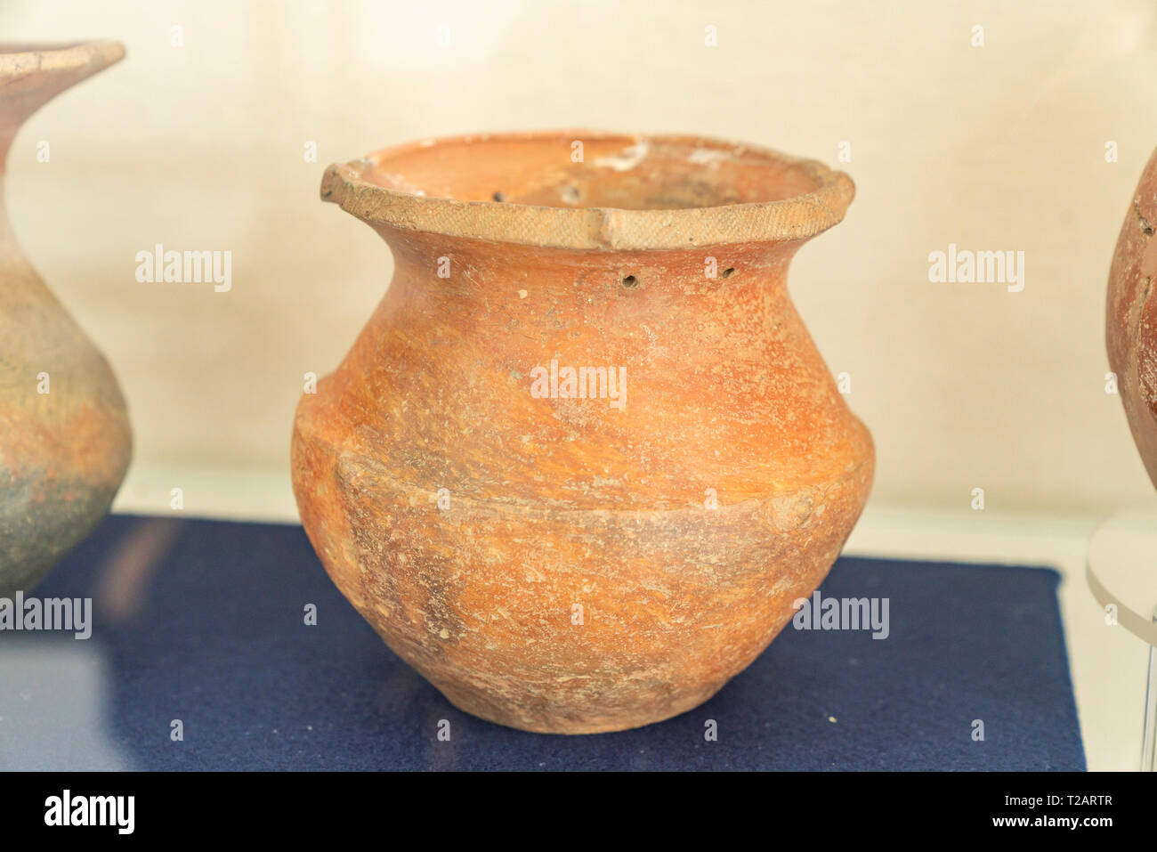 The yayoi period pottery japan hi-res stock photography and images - Alamy