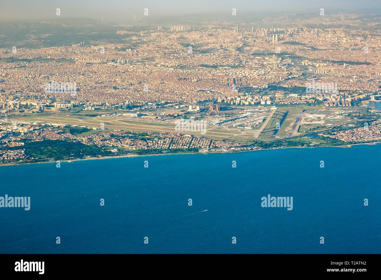 Ataturk airport arrivals hi-res stock photography and images - Alamy